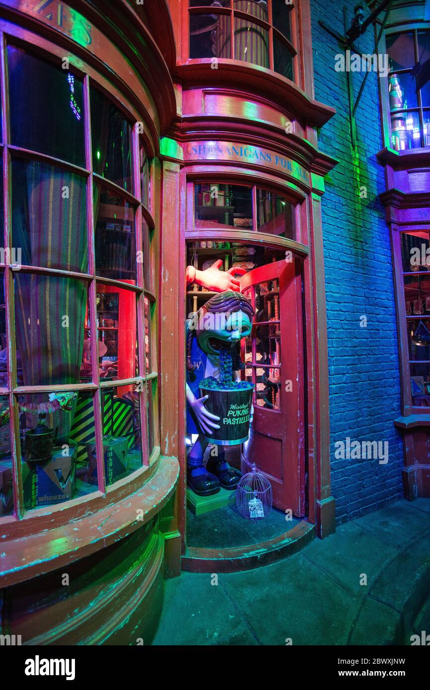 Wizard wheezes -Fotos und -Bildmaterial in hoher Auflösung – Alamy