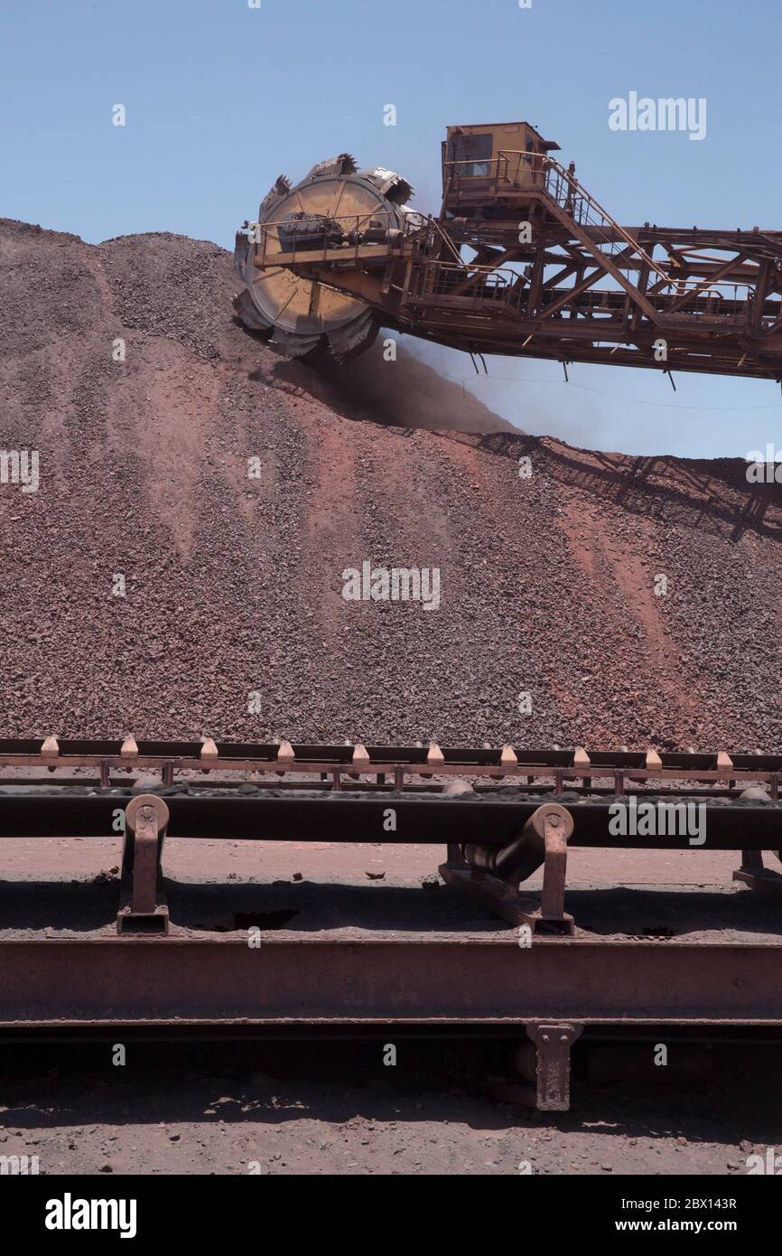 Center sahara -Fotos und -Bildmaterial in hoher Auflösung – Alamy