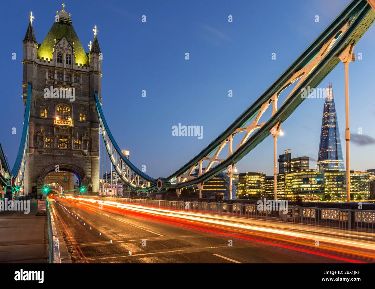 Alte autos in england -Fotos und -Bildmaterial in hoher Auflösung – Alamy