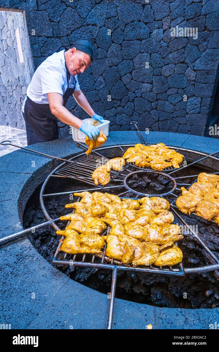Restaurant timanfaya national park lanzarote -Fotos und -Bildmaterial ...