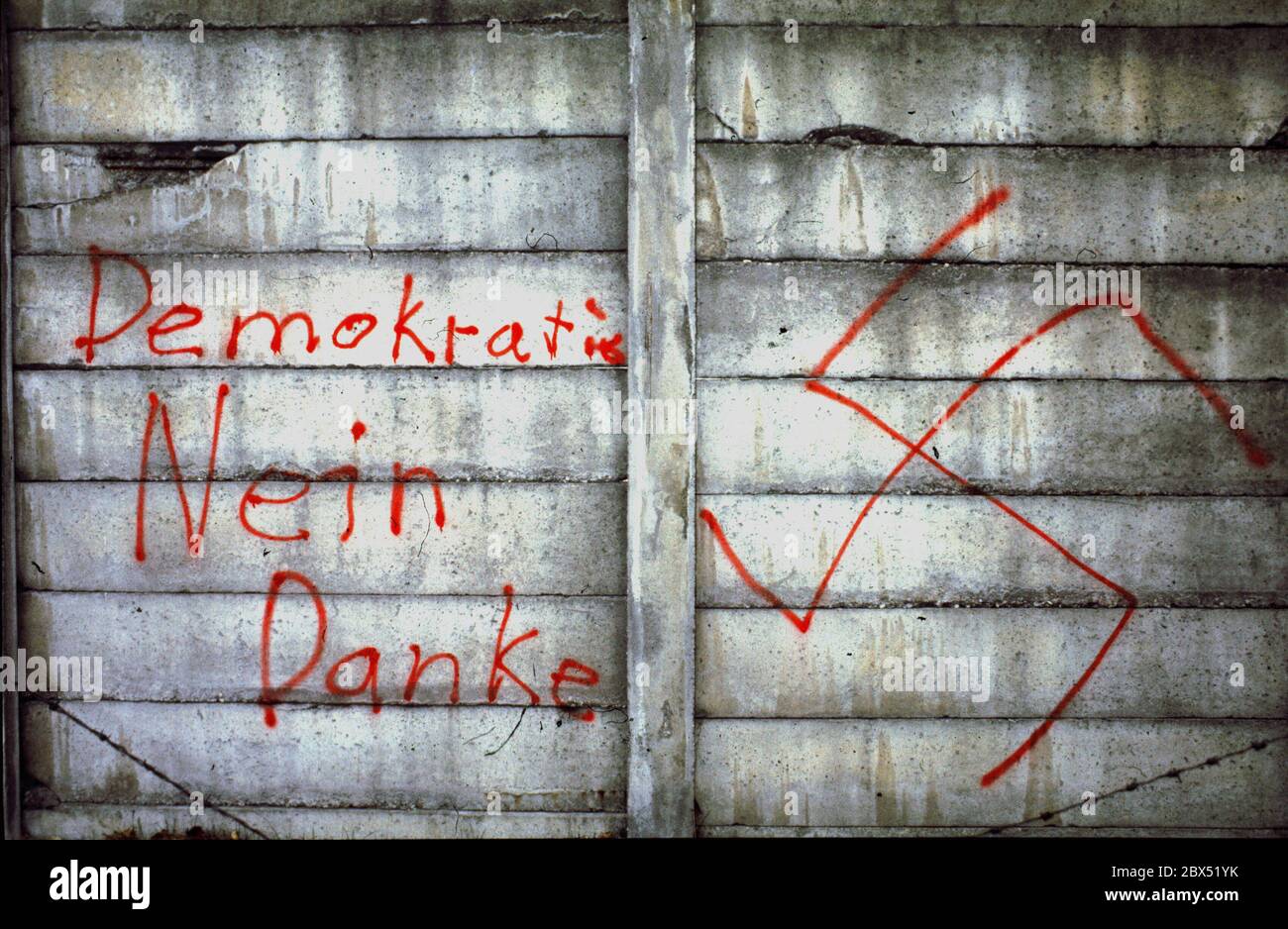 Berlin mauer 1983 -Fotos und -Bildmaterial in hoher Auflösung – Alamy