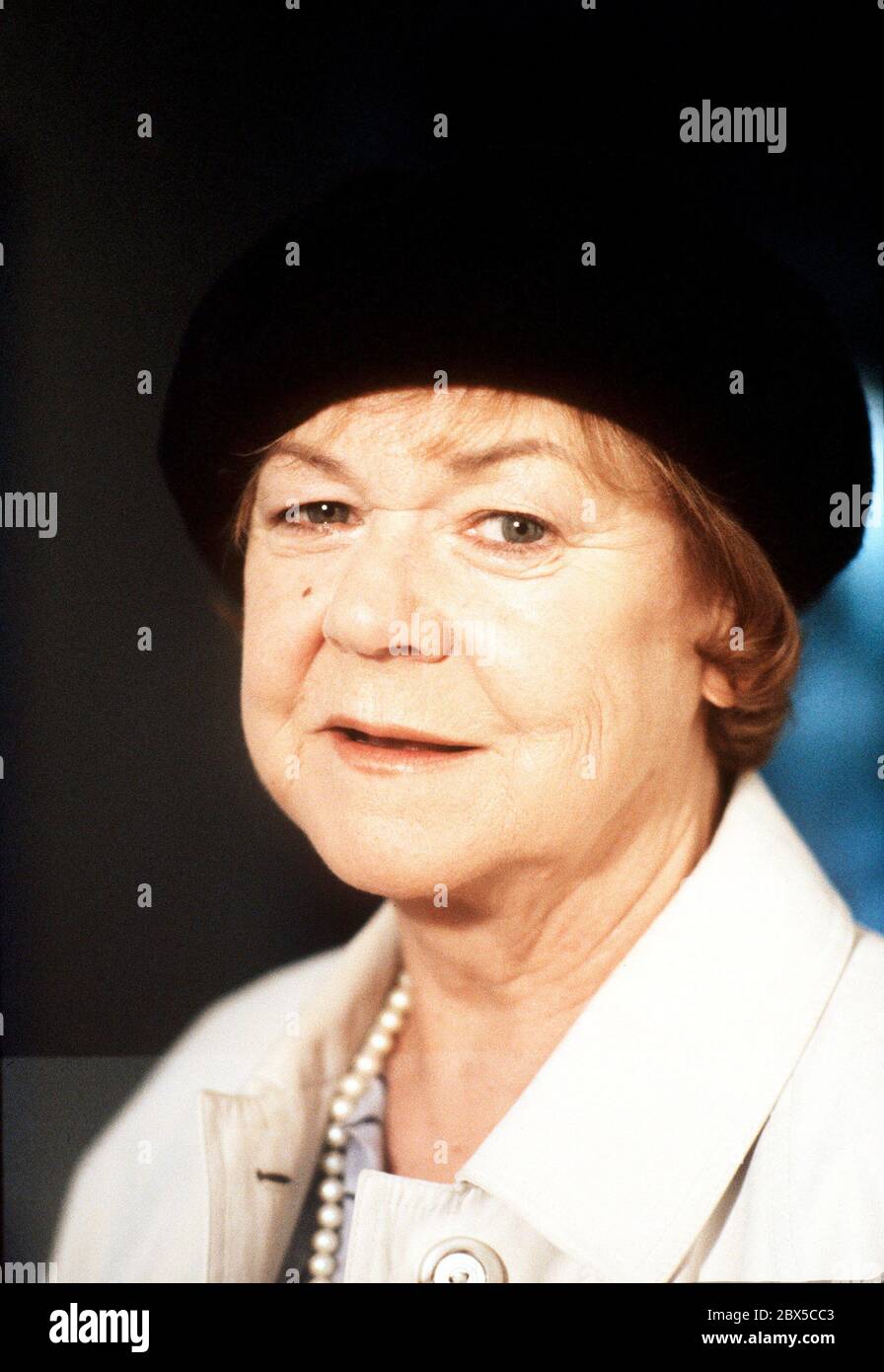 Schauspielerin ENZI FUCHS in der Krimierie SOKO 5113, Deutschland um ...