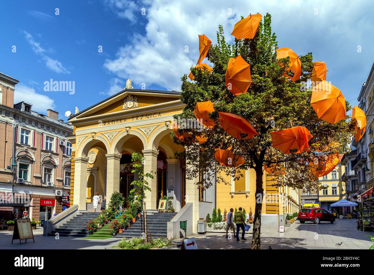 Sarajevo street -Fotos und -Bildmaterial in hoher Auflösung – Alamy