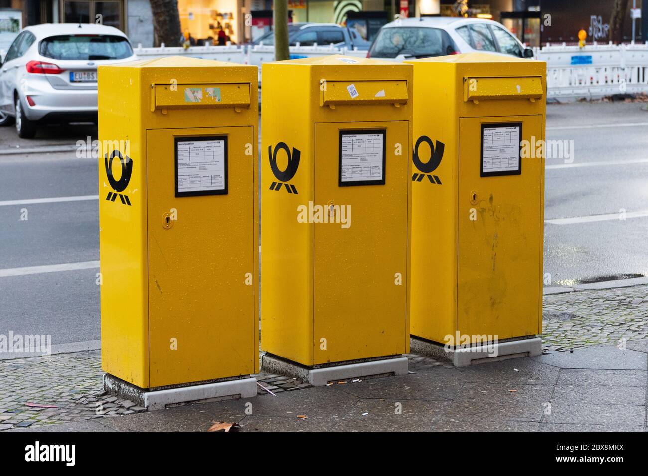 German post office deutsche post -Fotos und -Bildmaterial in hoher ...
