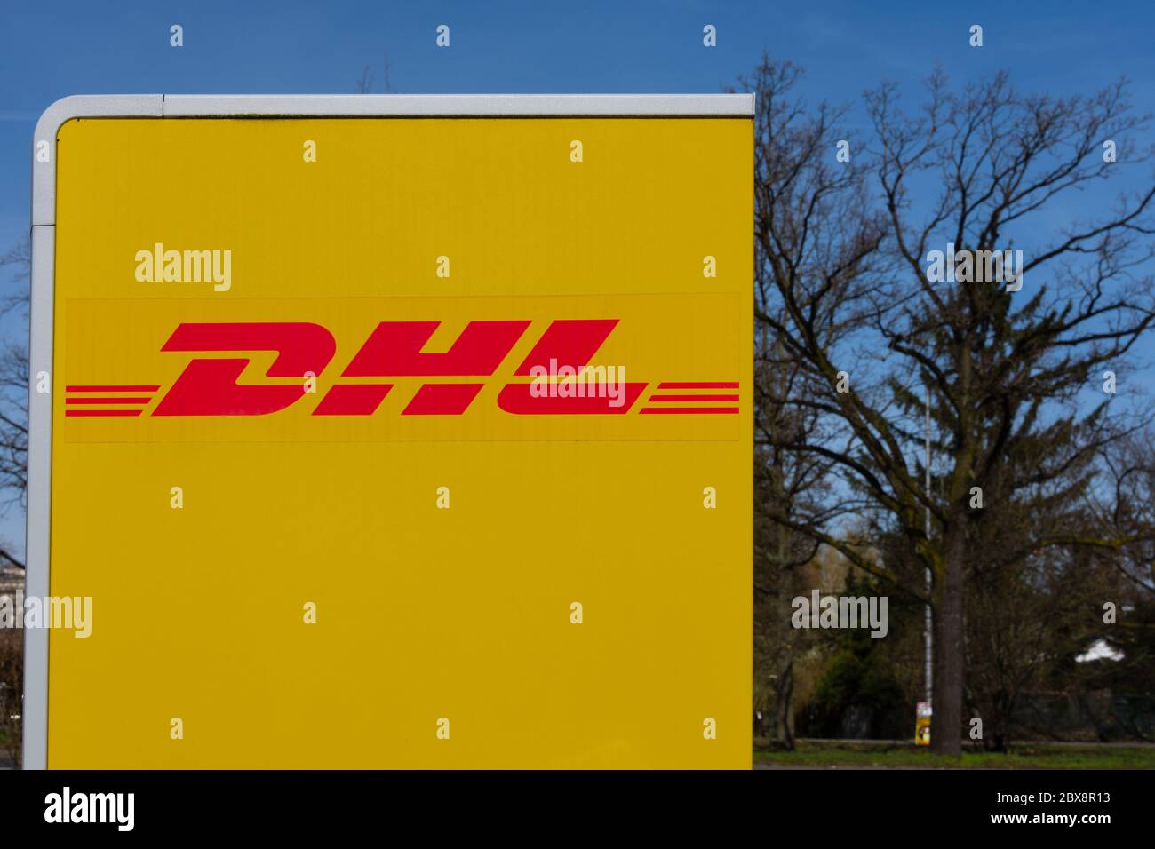 Dhl packstation -Fotos und -Bildmaterial in hoher Auflösung – Alamy