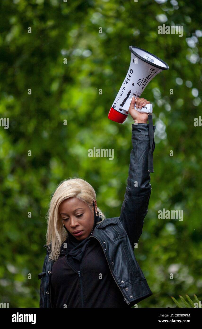 Imarn Ayton Black Lebt Materie Stockfotos und -bilder Kaufen - Alamy