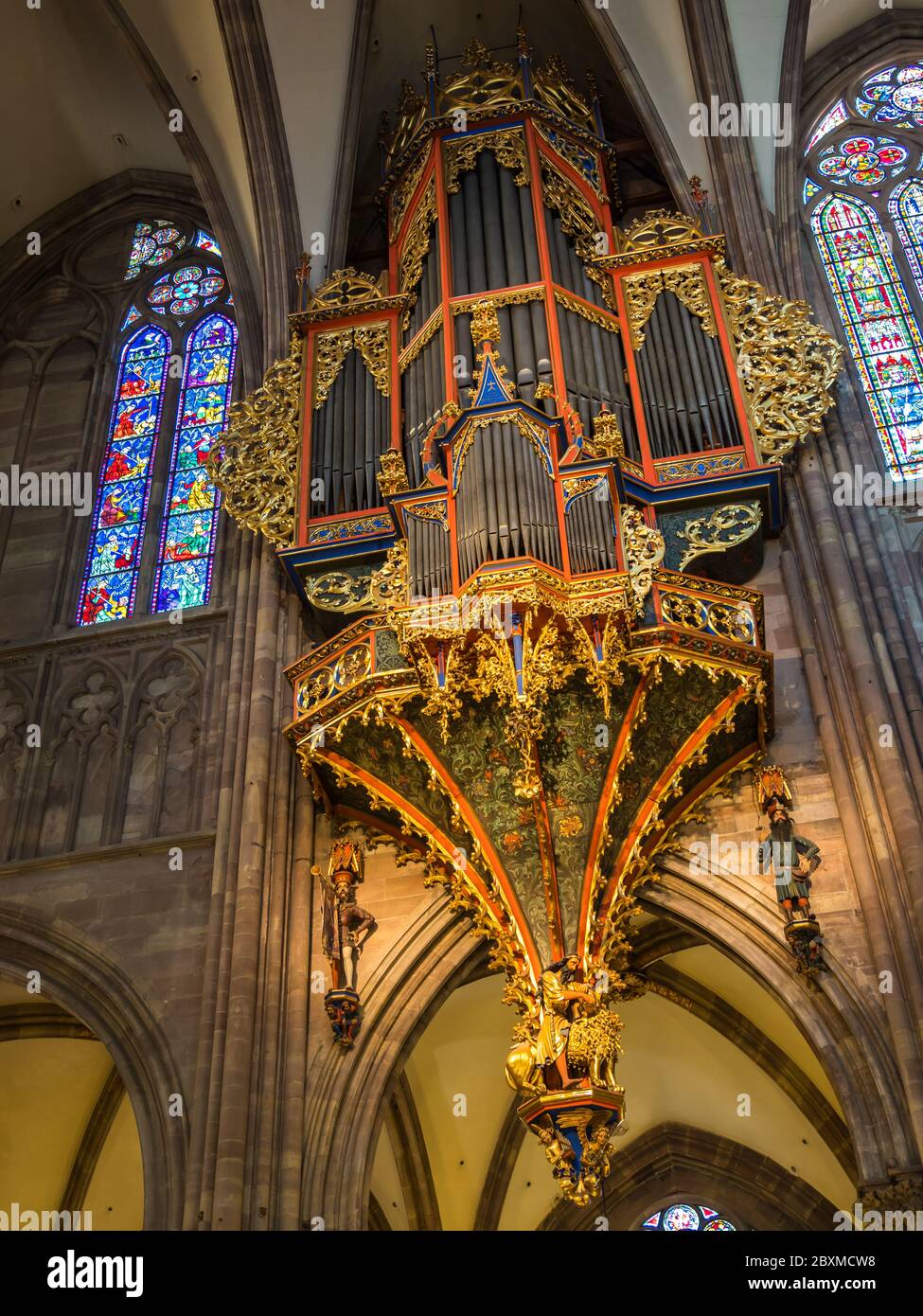 Straßburger dom orgel -Fotos und -Bildmaterial in hoher Auflösung – Alamy