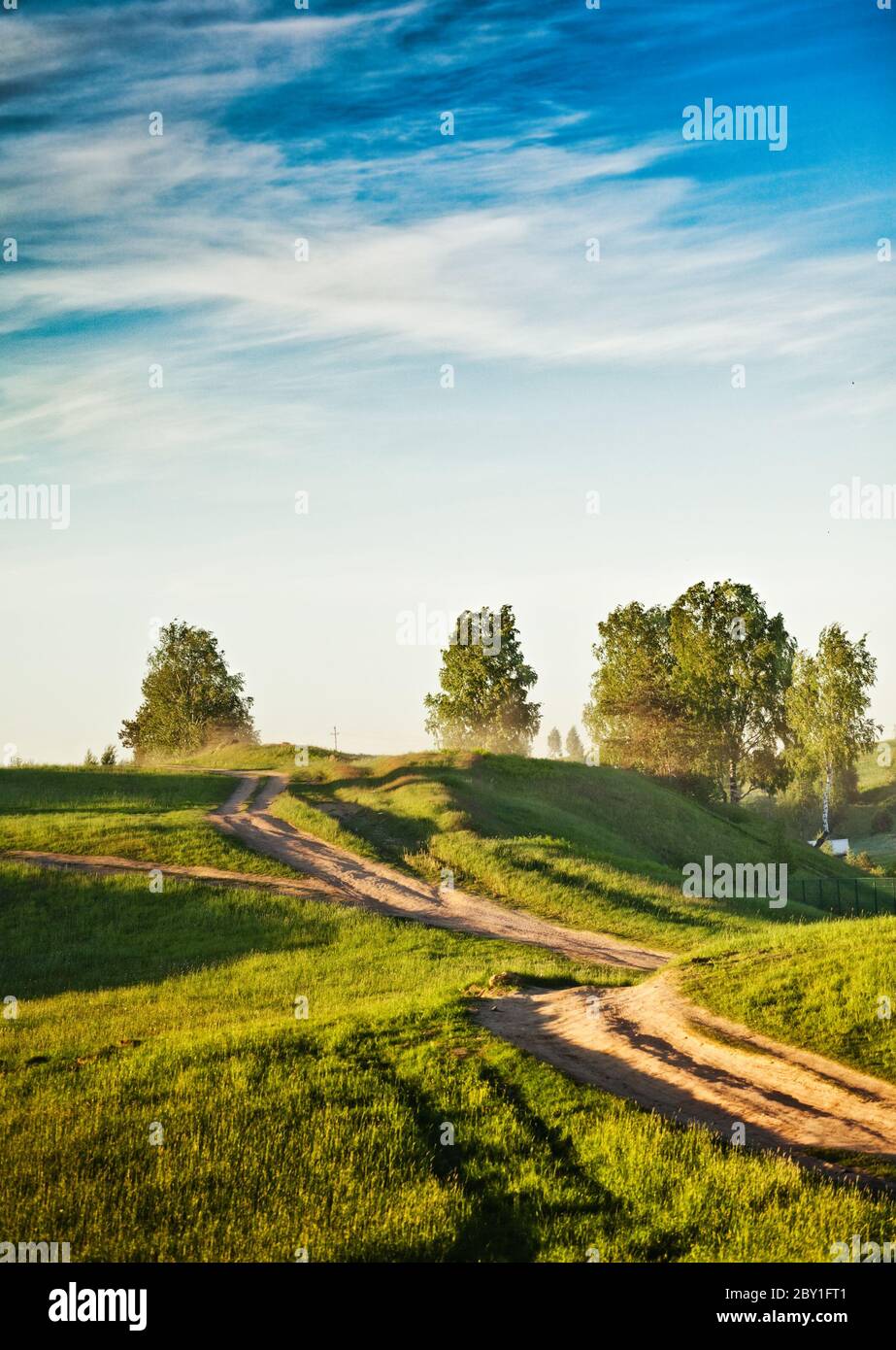 Reihe staubig -Fotos und -Bildmaterial in hoher Auflösung – Alamy
