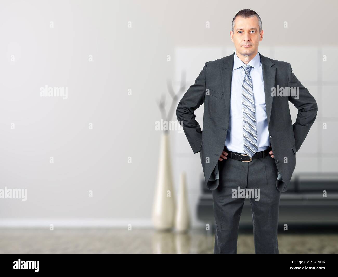 Conference business man senior -Fotos und -Bildmaterial in hoher ...