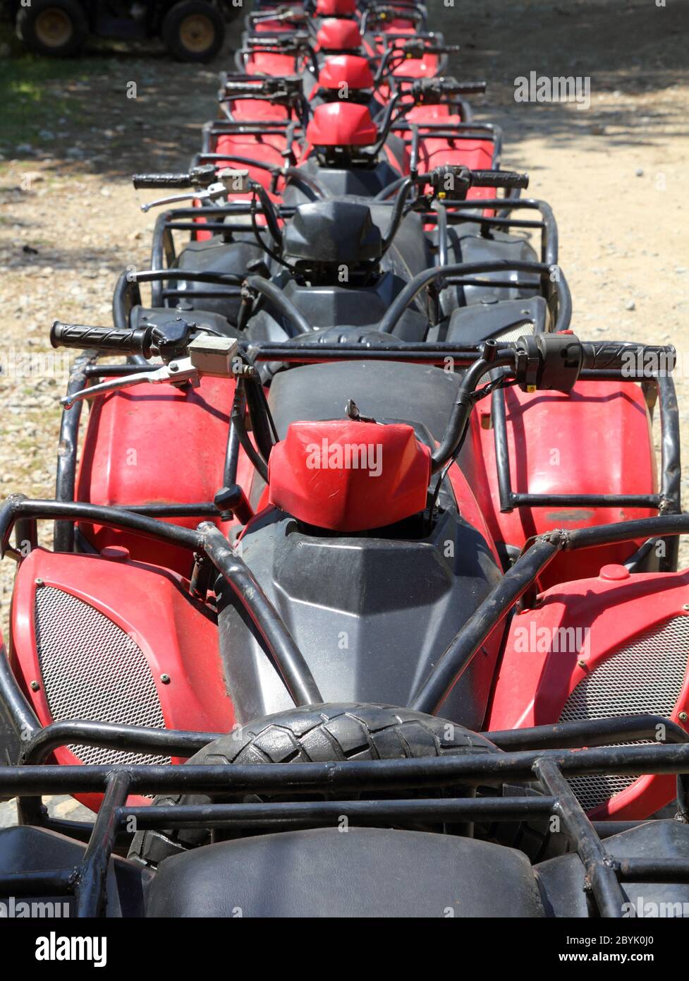 Quad atv -Fotos und -Bildmaterial in hoher Auflösung – Alamy