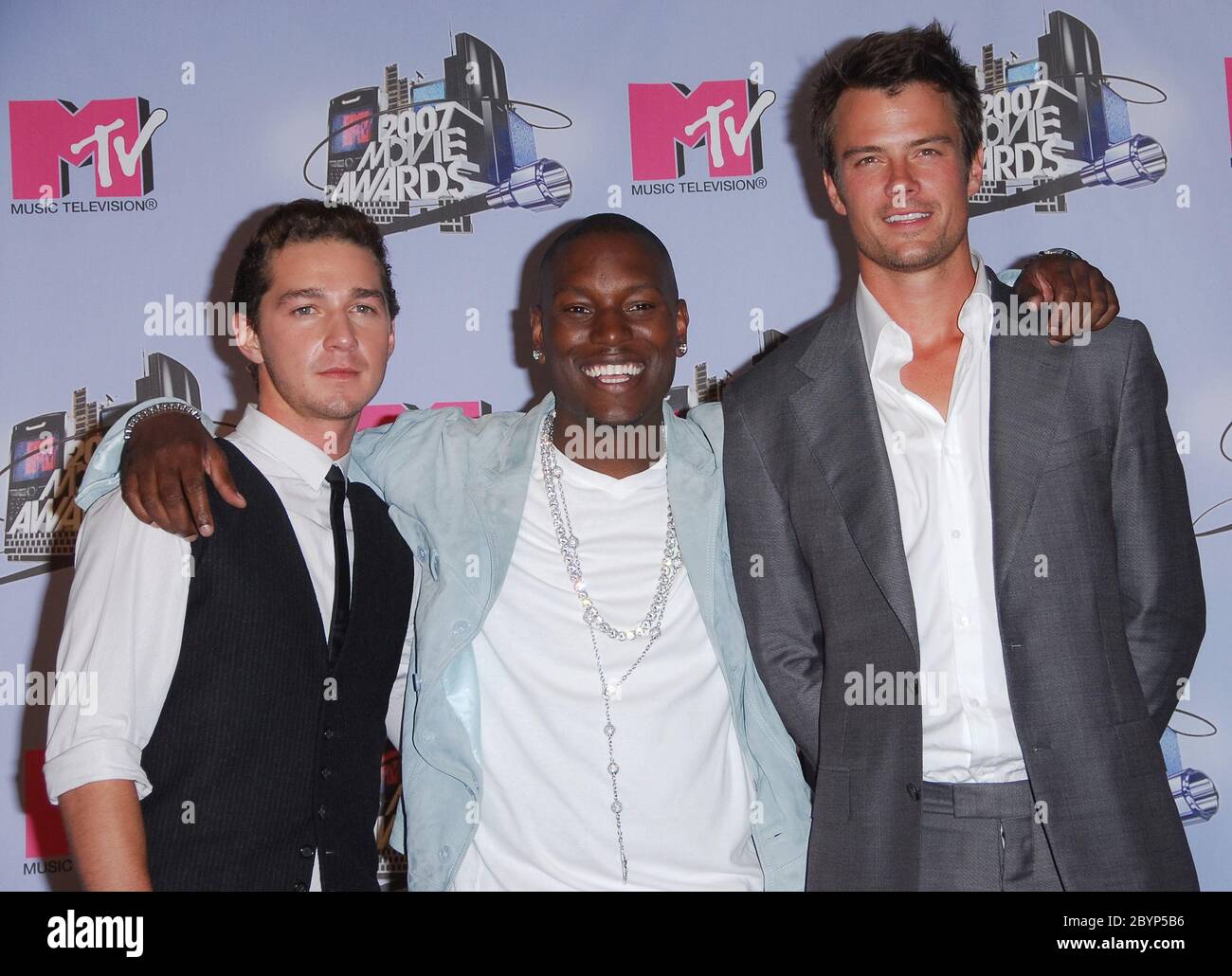 Shia labeouf transformers 3 -Fotos und -Bildmaterial in hoher Auflösung ...