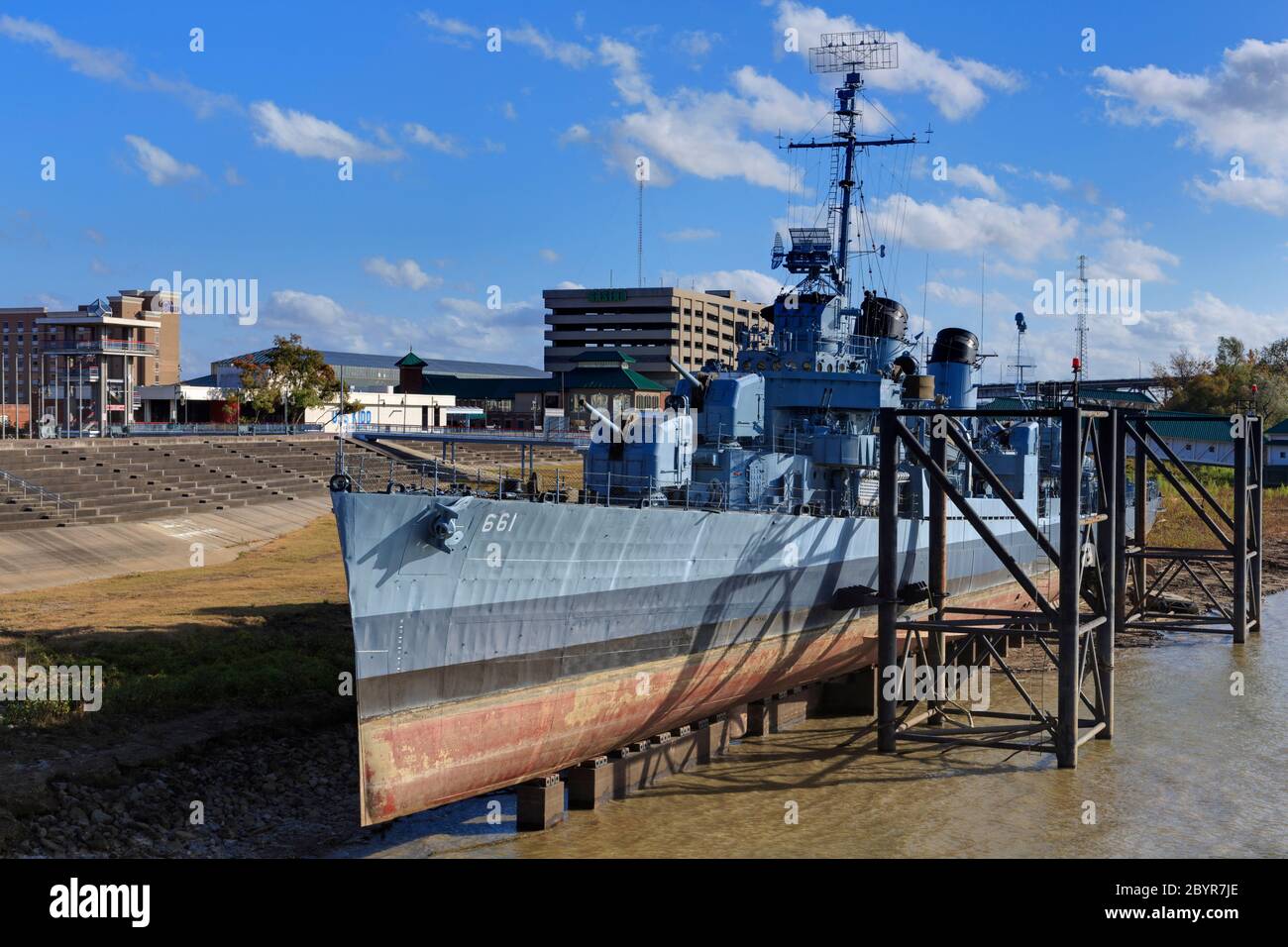 Uss kidd museum -Fotos und -Bildmaterial in hoher Auflösung – Alamy