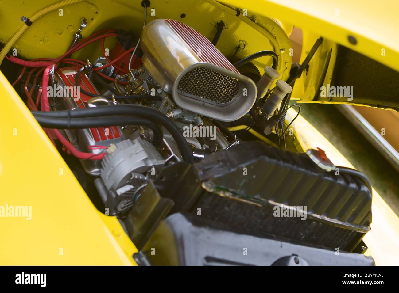 Antiker motor -Fotos und -Bildmaterial in hoher Auflösung – Alamy