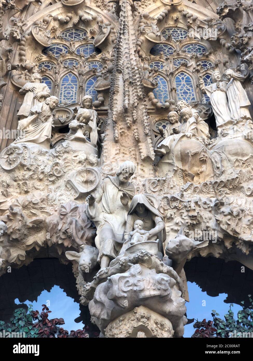 Jesus auf kreuz sagrada familia -Fotos und -Bildmaterial in hoher Auflösung – Alamy