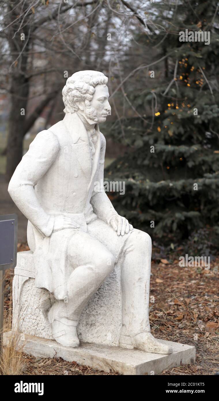 Pushkin statue -Fotos und -Bildmaterial in hoher Auflösung – Alamy