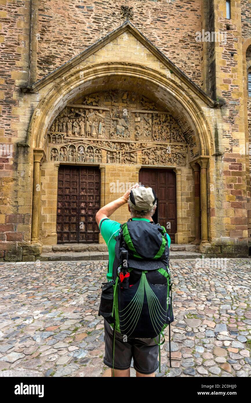 Abbaye sainte foy conques -Fotos und -Bildmaterial in hoher Auflösung ...