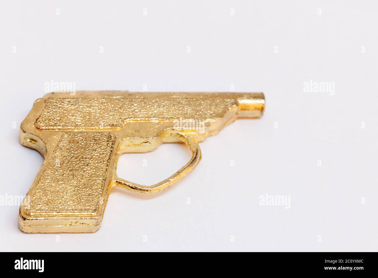 James bond gun barrel -Fotos und -Bildmaterial in hoher Auflösung – Alamy