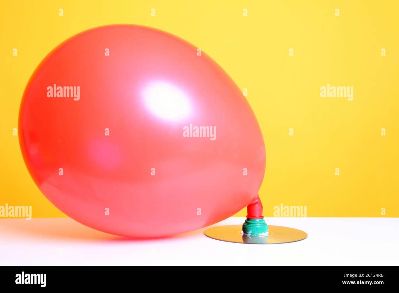 Hovercraft experiment -Fotos und -Bildmaterial in hoher Auflösung – Alamy