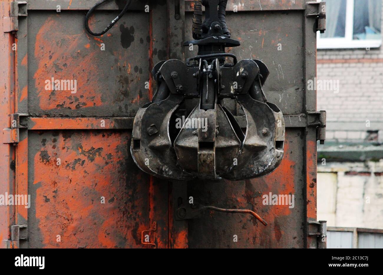 Kran mit manipulator -Fotos und -Bildmaterial in hoher Auflösung – Alamy