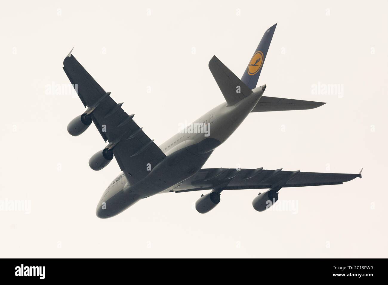 Lufthansa a380 cockpit -Fotos und -Bildmaterial in hoher Auflösung – Alamy