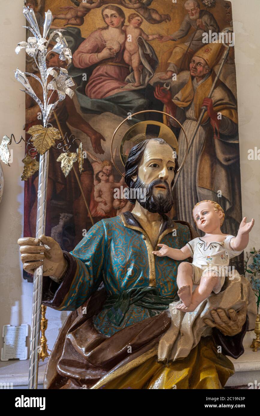 Josef skulptur -Fotos und -Bildmaterial in hoher Auflösung – Alamy