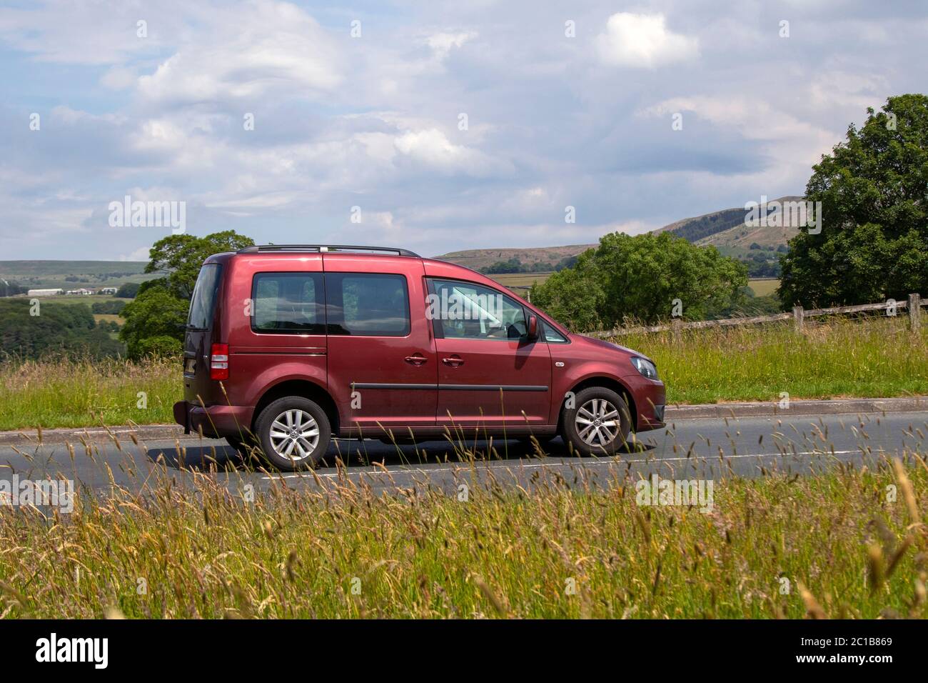 Vw caddy life -Fotos und -Bildmaterial in hoher Auflösung – Alamy