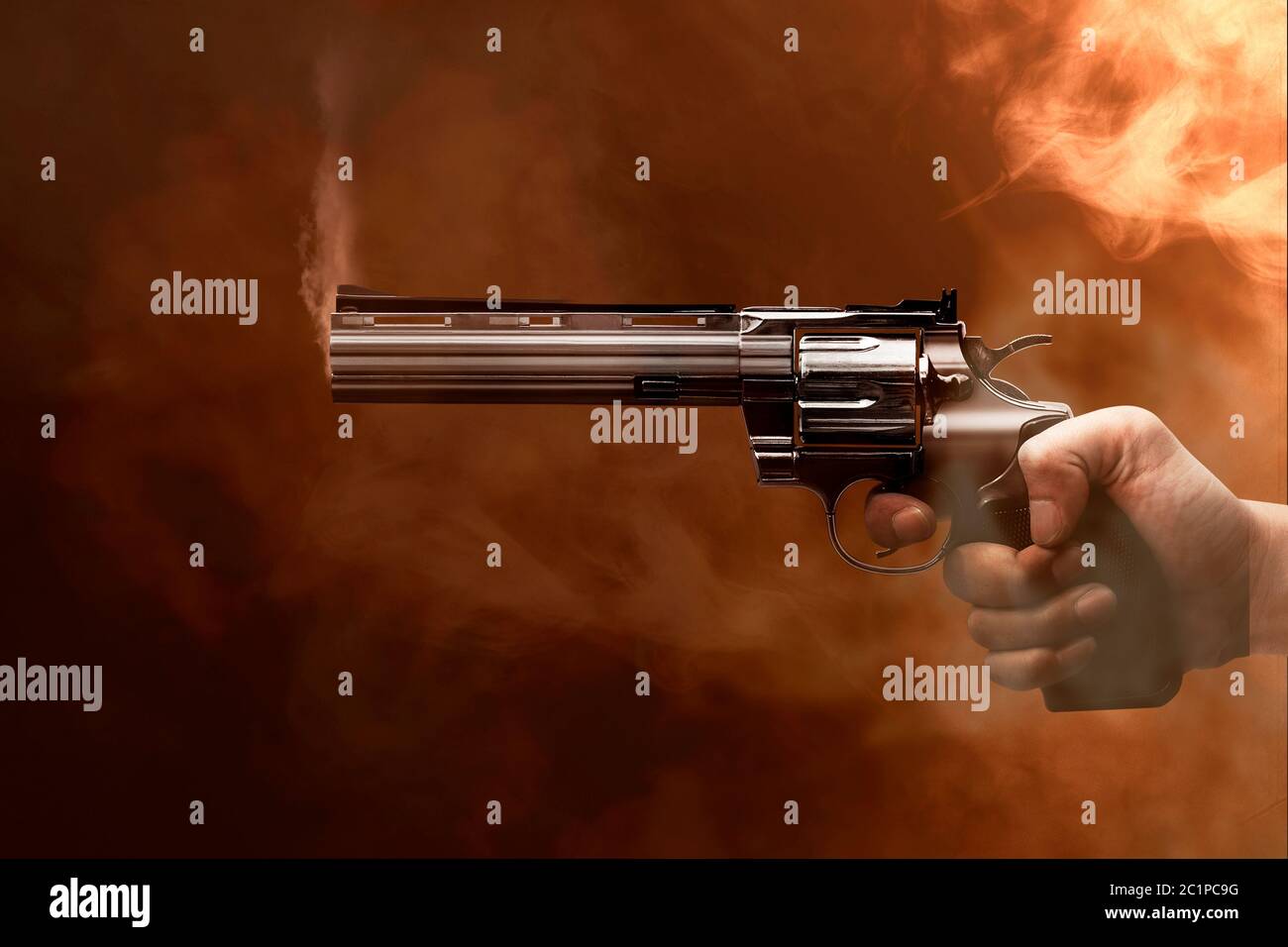 Hand zeigt eine waffe -Fotos und -Bildmaterial in hoher Auflösung – Alamy