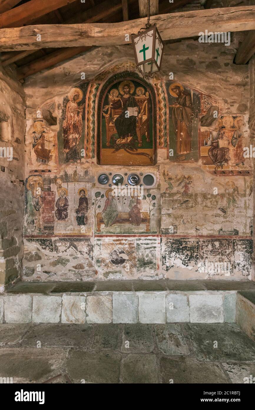 Meteora monastery interior -Fotos und -Bildmaterial in hoher Auflösung ...
