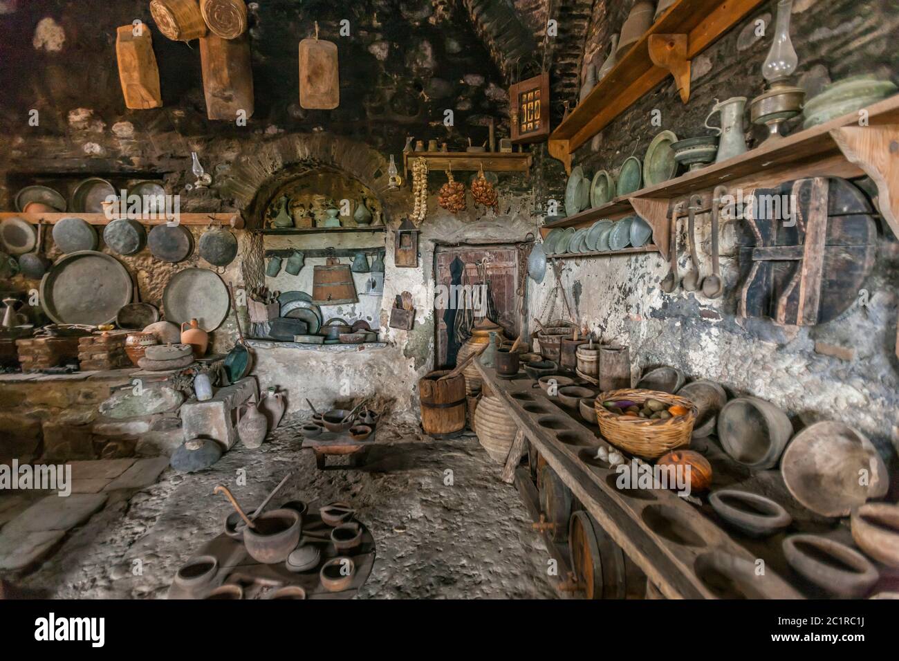 Meteora monastery interior -Fotos und -Bildmaterial in hoher Auflösung ...