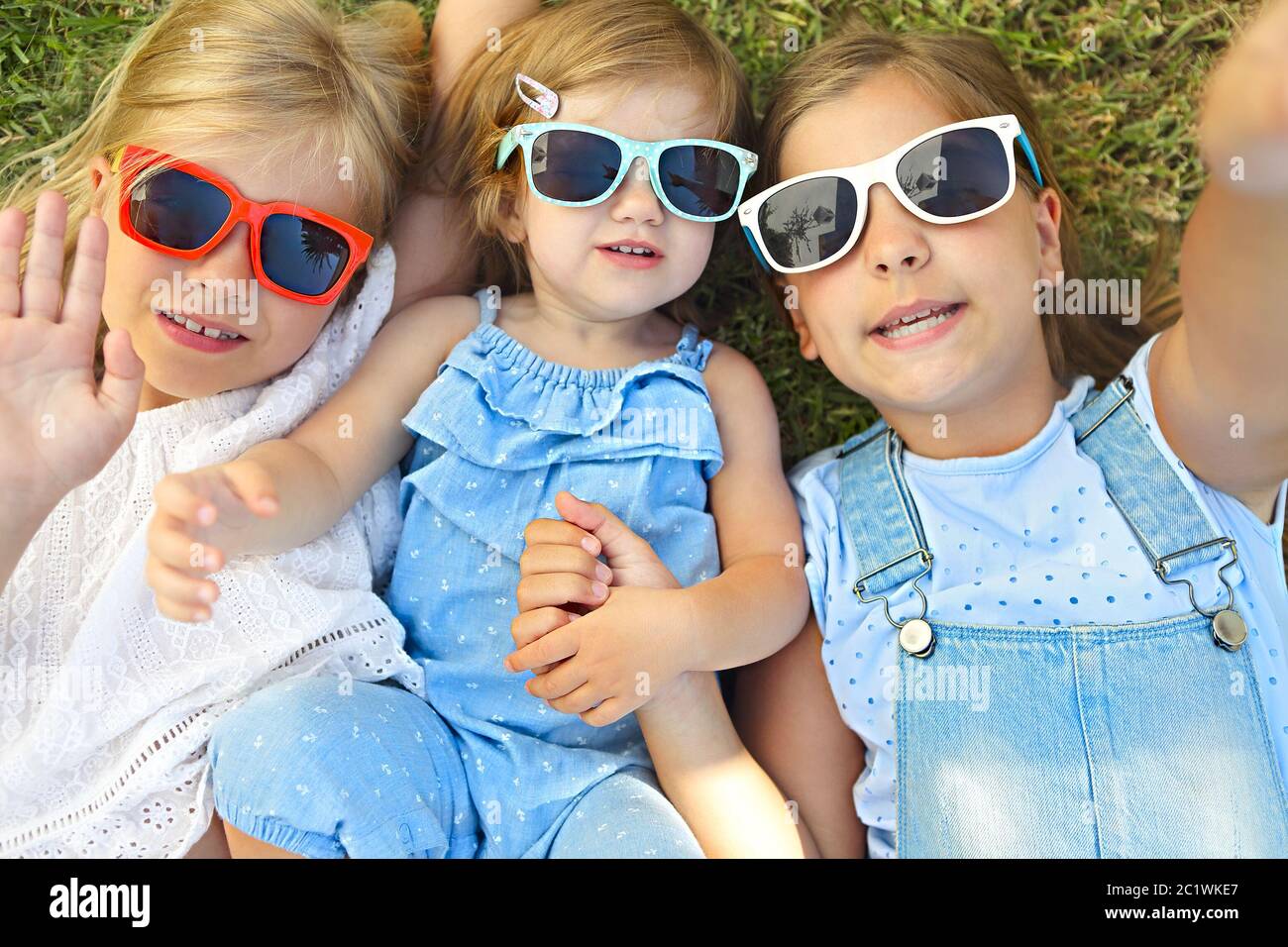 Sommertag kinder -Fotos und -Bildmaterial in hoher Auflösung – Alamy