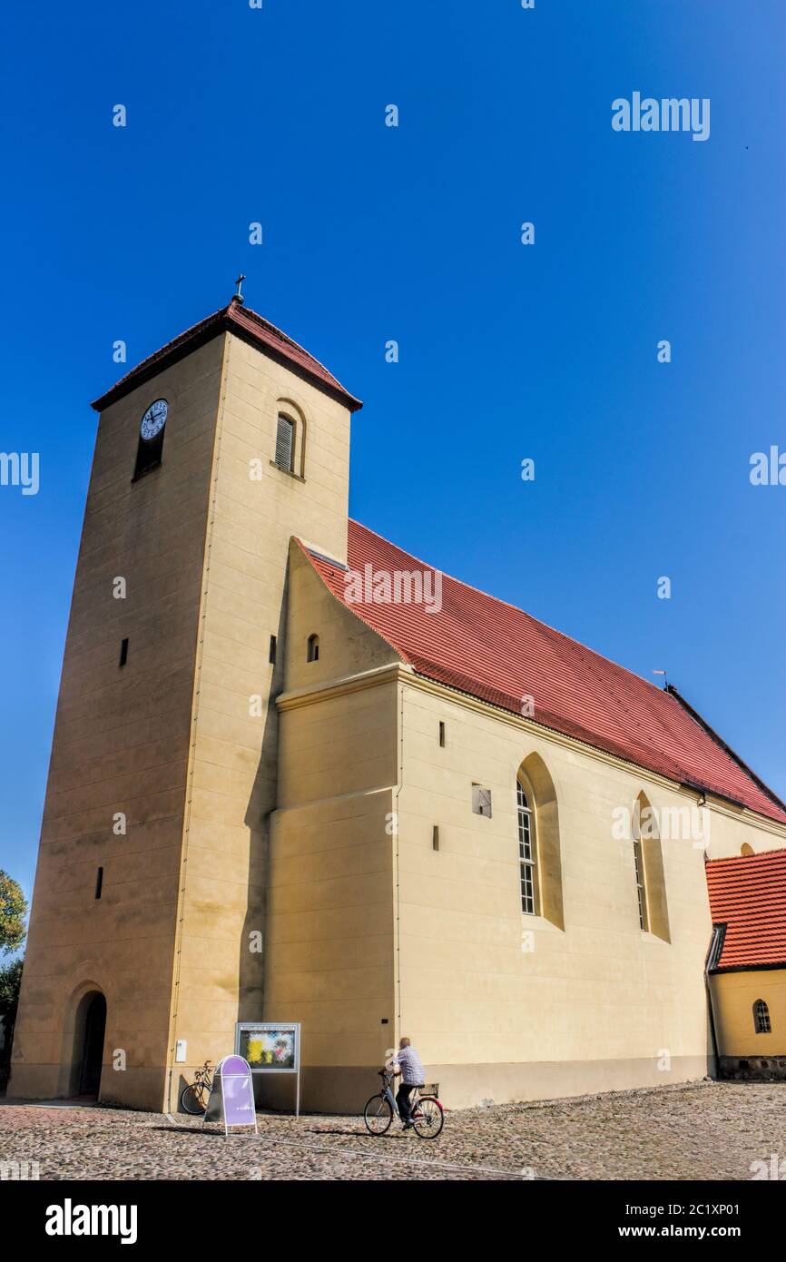 St laurentius parish church -Fotos und -Bildmaterial in hoher Auflösung – Alamy