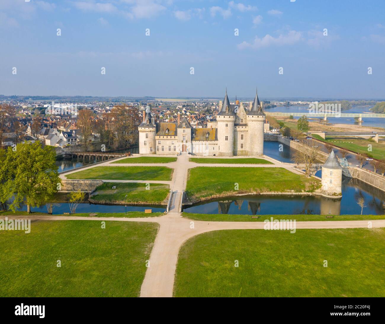 Chateau de sully -Fotos und -Bildmaterial in hoher Auflösung – Alamy