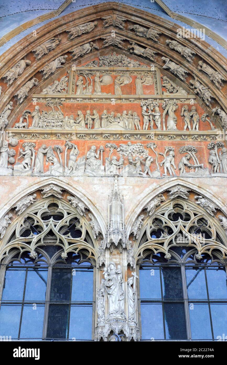 Ulm Cathedral Stockfotos und -bilder Kaufen - Alamy