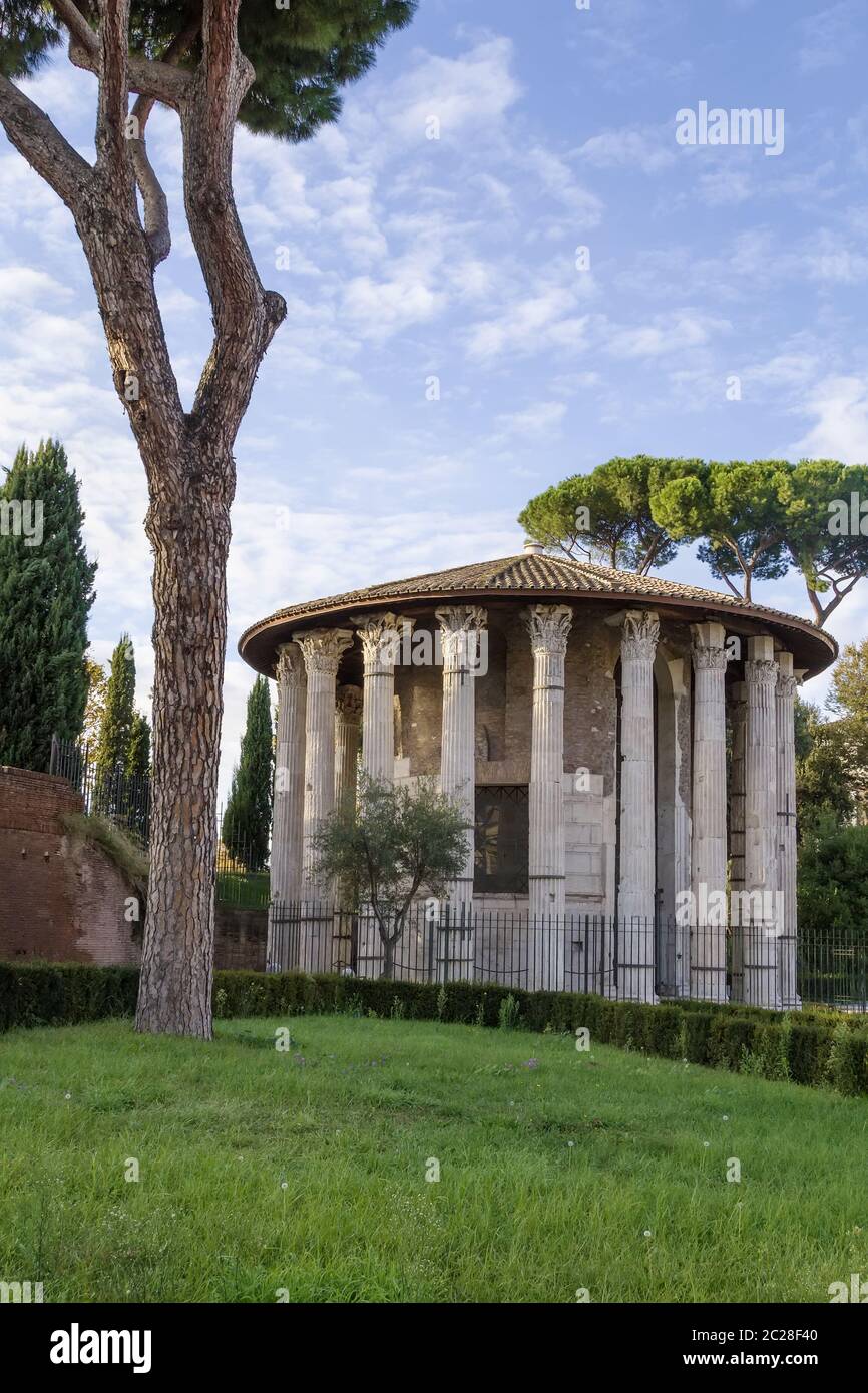 Tempel herkules sieger -Fotos und -Bildmaterial in hoher Auflösung – Alamy