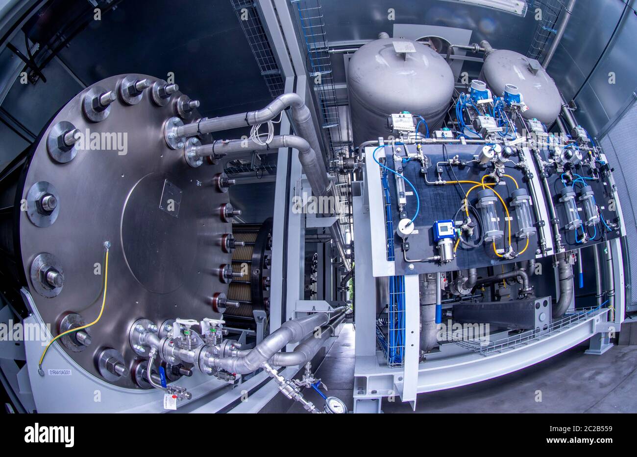 Laage, Deutschland. Juni 2020. Die Elektrolyseanlage im größten netzgekoppelten ...