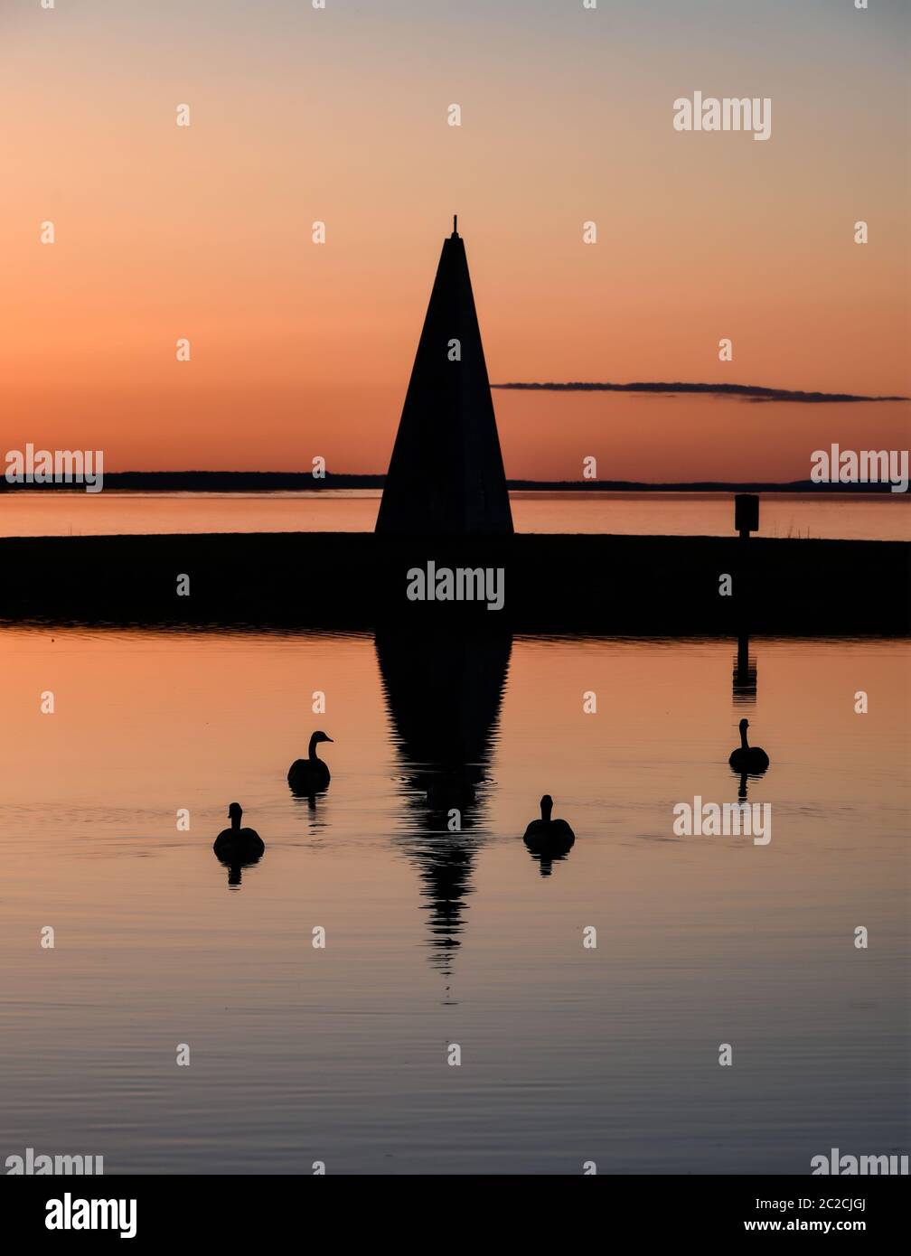 Struttura a piramide -Fotos und -Bildmaterial in hoher Auflösung – Alamy