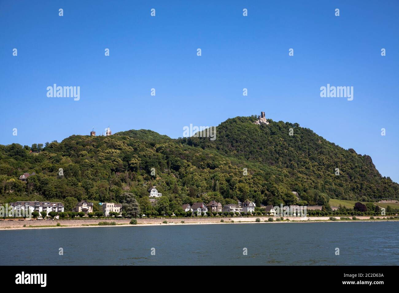 Drachenfels mountain castle ruin siebengebirge -Fotos und -Bildmaterial ...
