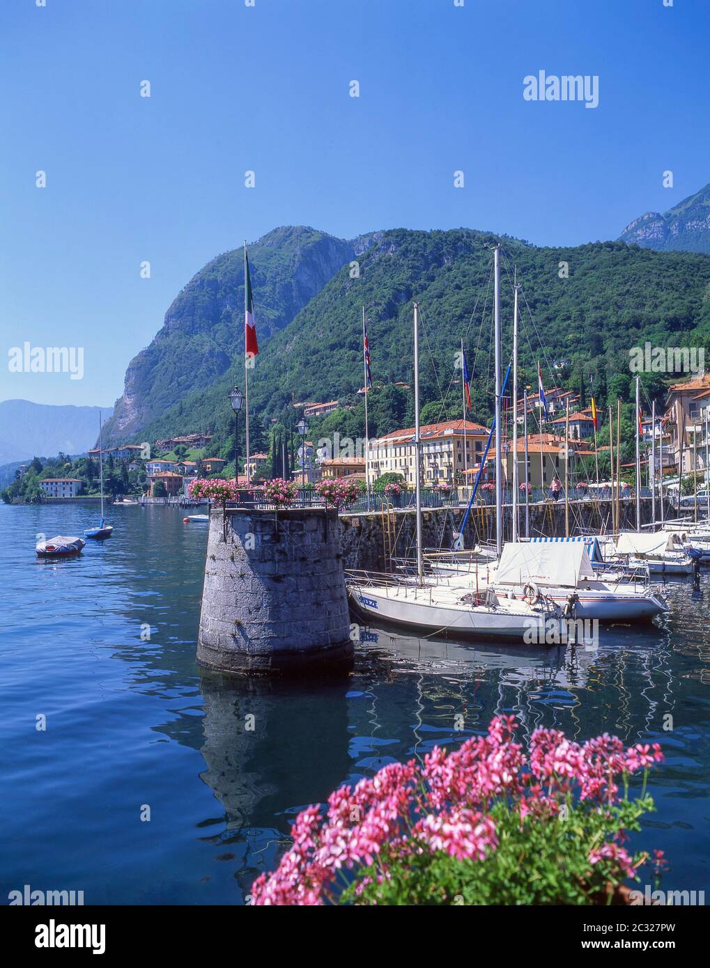 Blick auf den comer see -Fotos und -Bildmaterial in hoher Auflösung – Alamy