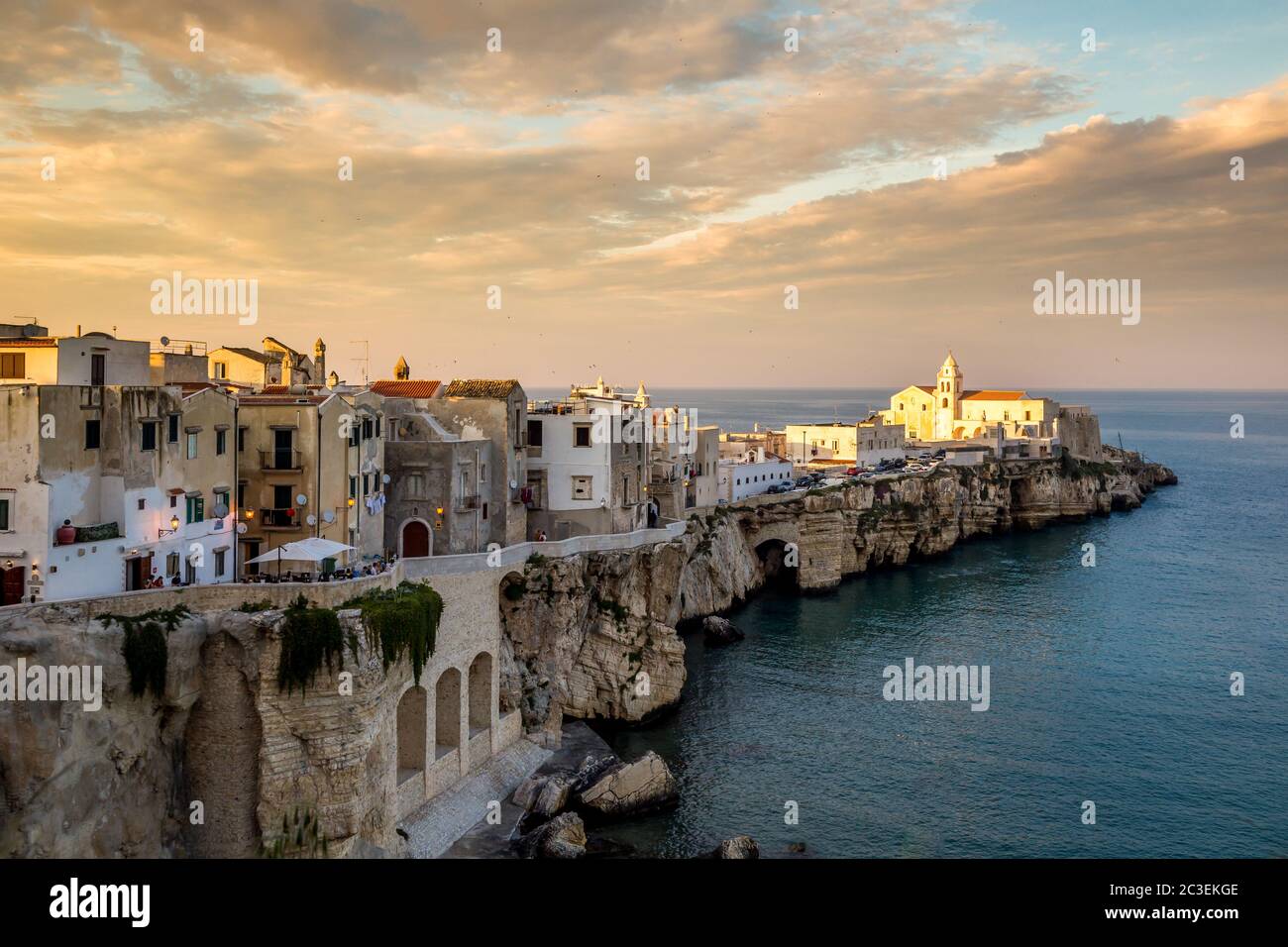 Kathedrale von vieste -Fotos und -Bildmaterial in hoher Auflösung – Alamy