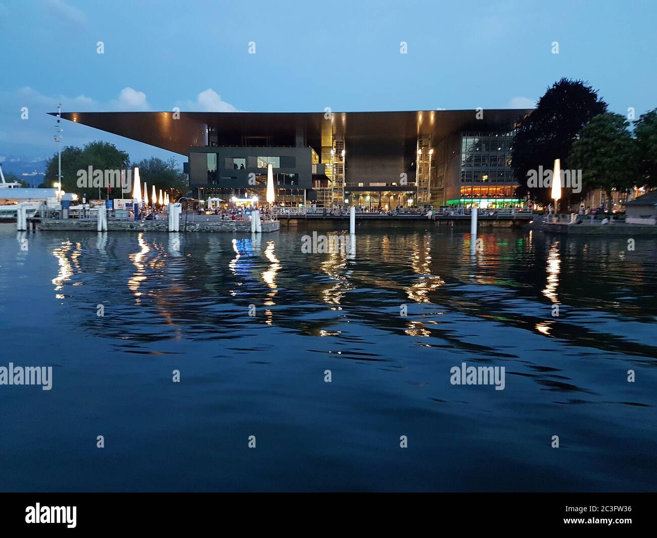 Kunst und kongresszentrum -Fotos und -Bildmaterial in hoher Auflösung ...