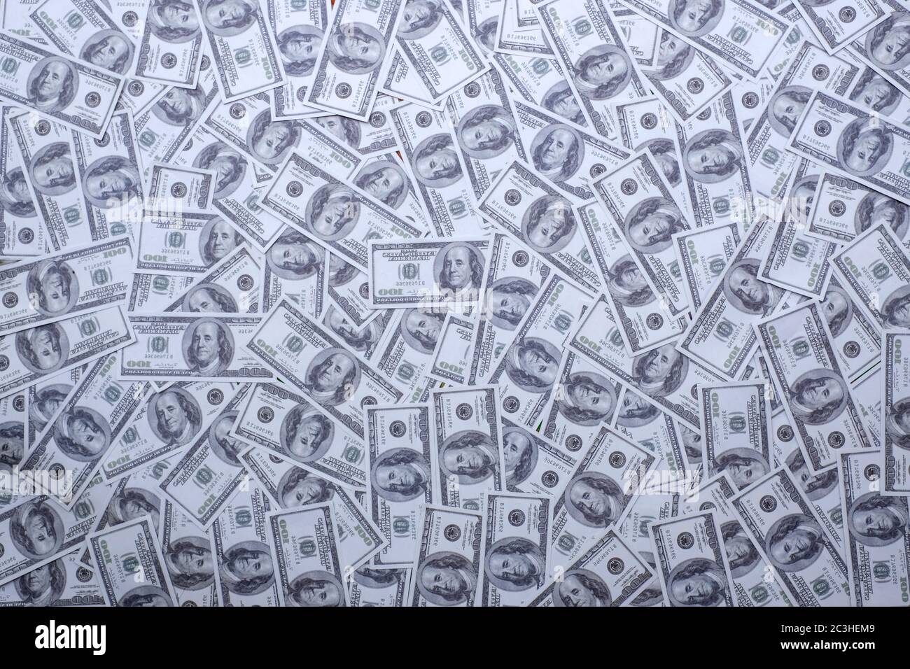Geldstapel mit 100 US-Dollar-Banknoten eine Menge der Hintergrundtextur ...