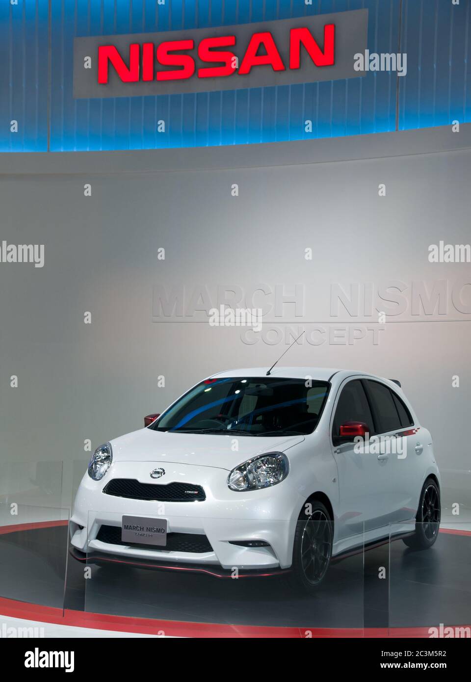 BANGKOK - MÄRZ 28: Nissan zeigt auf der 33. Bangkok International Motor ...