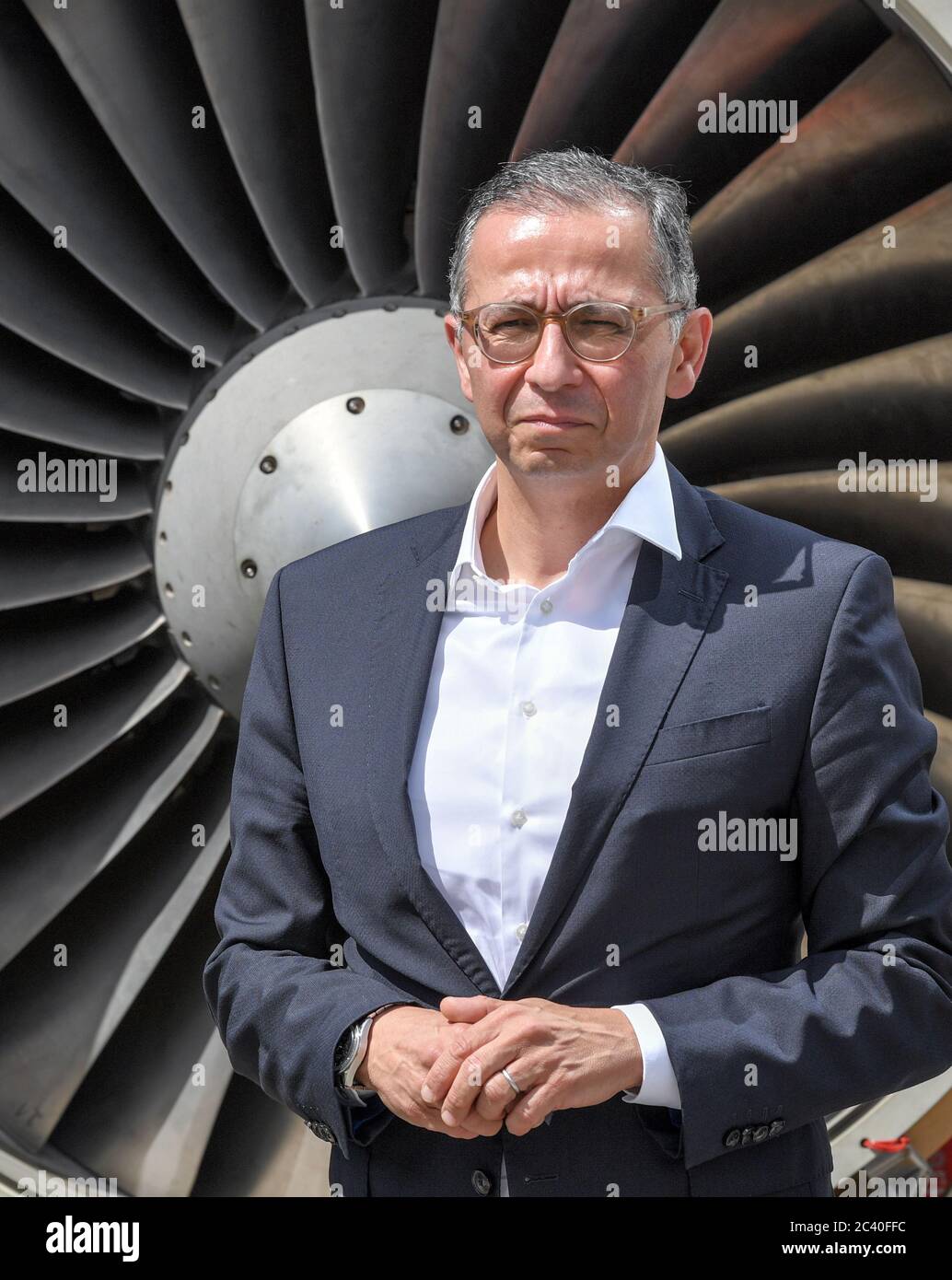 Andre sinanian -Fotos und -Bildmaterial in hoher Auflösung – Alamy