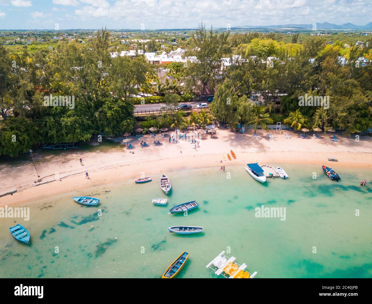 Luftaufnahme: BAIN BOEUF Mauriutius. Schöner Strand im Norden von ...
