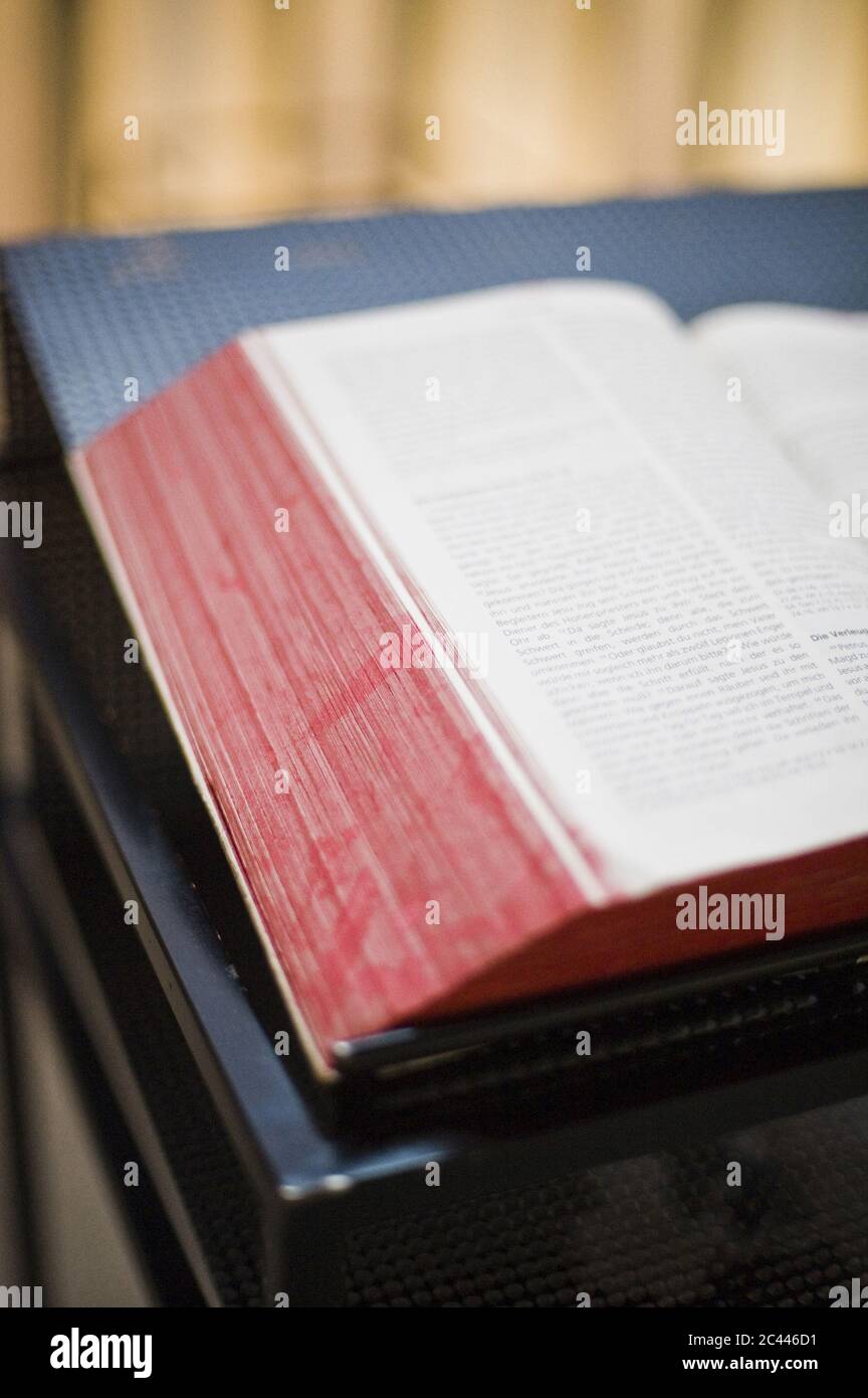 Josef bibel -Fotos und -Bildmaterial in hoher Auflösung – Alamy