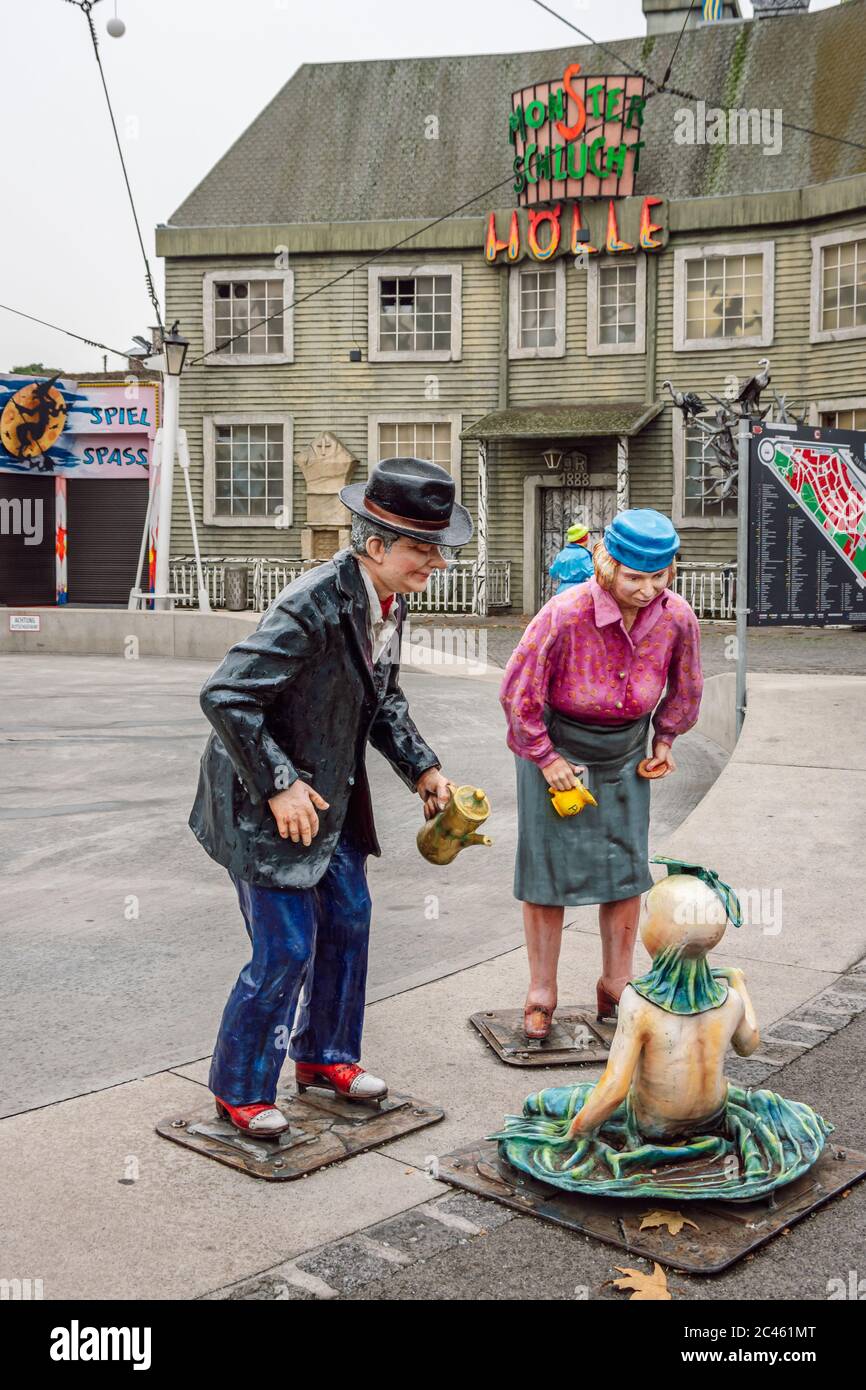Lustige senioren -Fotos und -Bildmaterial in hoher Auflösung – Alamy
