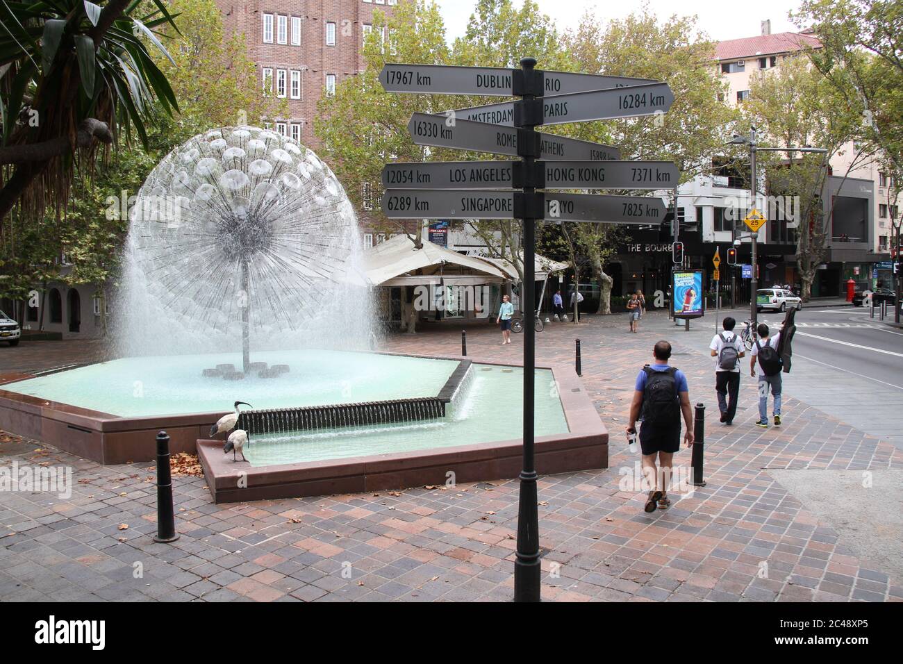Der Kings Cross Fountain ist ein bekanntes Wahrzeichen an der ...