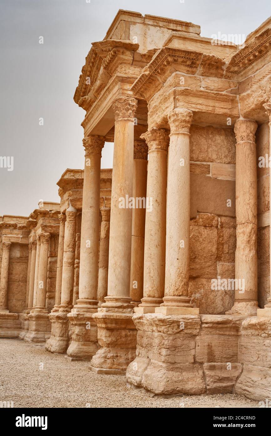 Palmyra theater -Fotos und -Bildmaterial in hoher Auflösung – Alamy