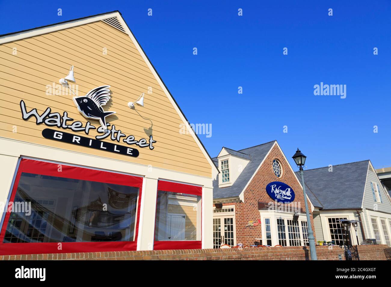 Riverwalk Restaurant Stockfotos und -bilder Kaufen - Alamy