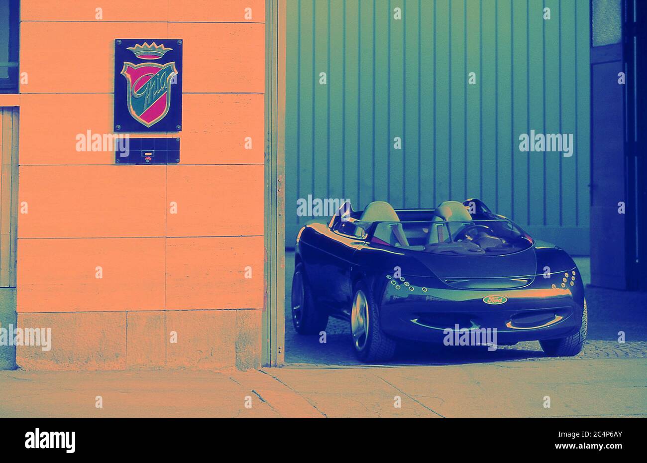 Ford fiesta ghia -Fotos und -Bildmaterial in hoher Auflösung – Alamy